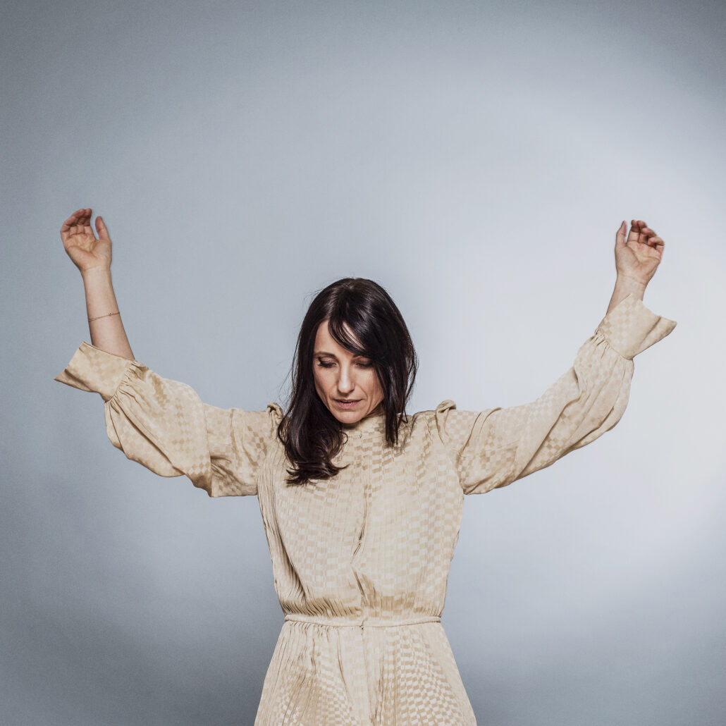 Singer Kristina Holgersen performs her authorial debut at SPOT ...